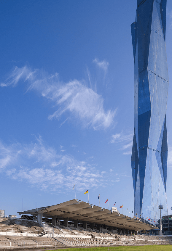 /attractions/stadium-m